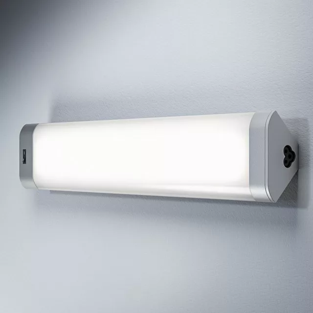 LEDVANCE Linear LED Corner 12W 3000K, beltéri, ezüst bútor alatti ...